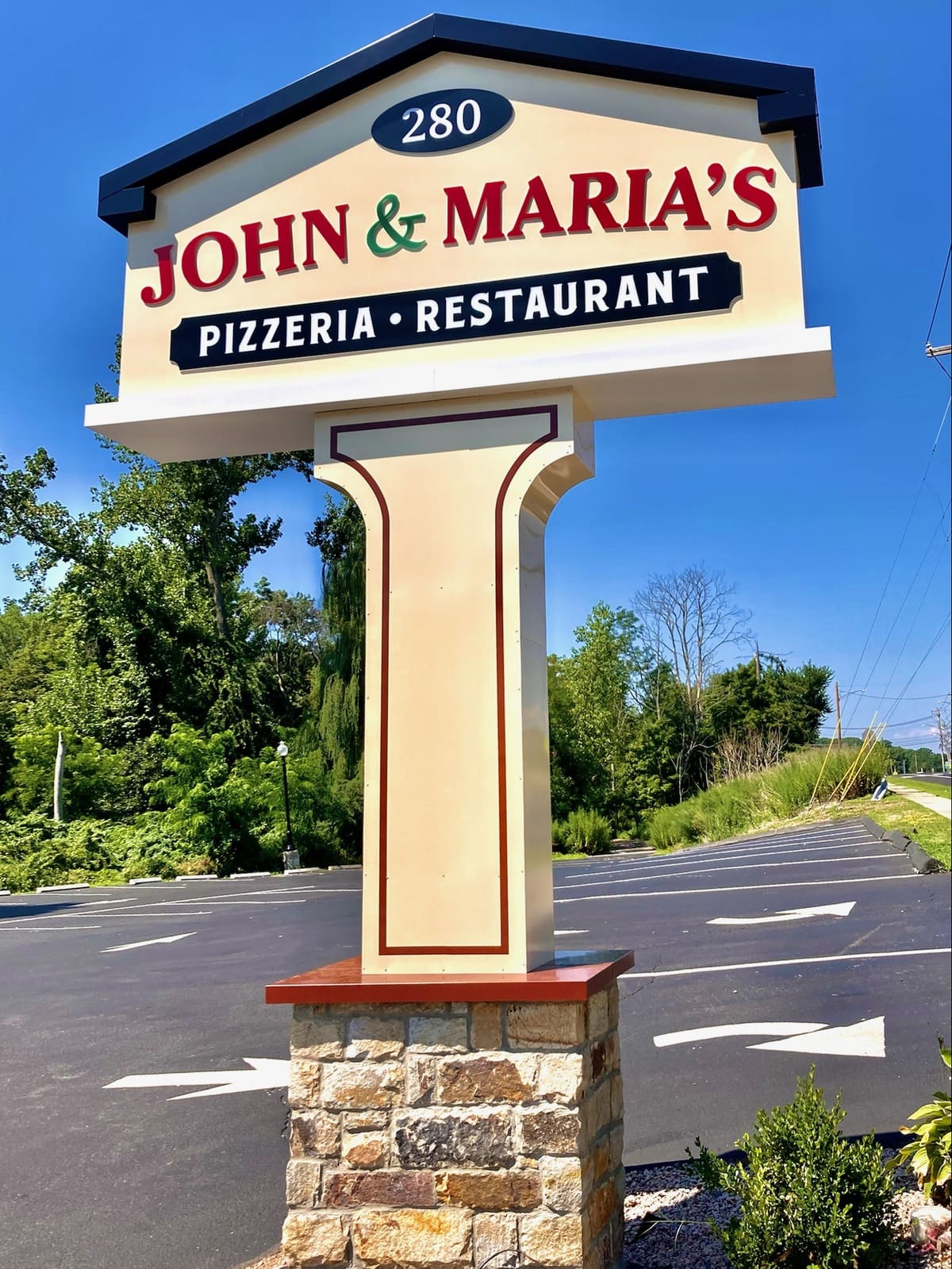 Custom Company Signage In New Haven, Connecticut | Business Sign Maker